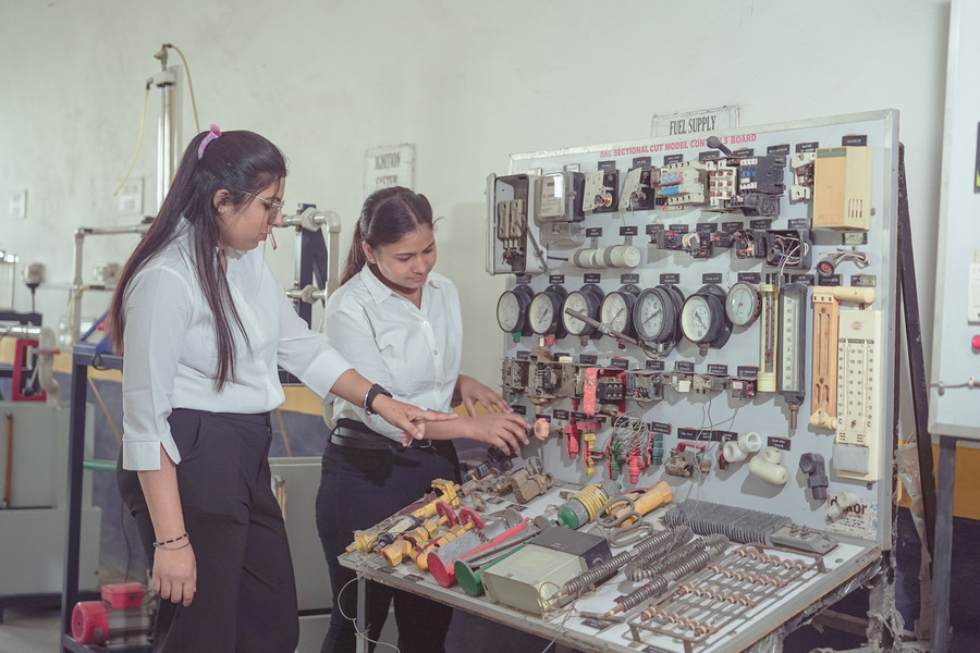 SGi - Placement Wala College